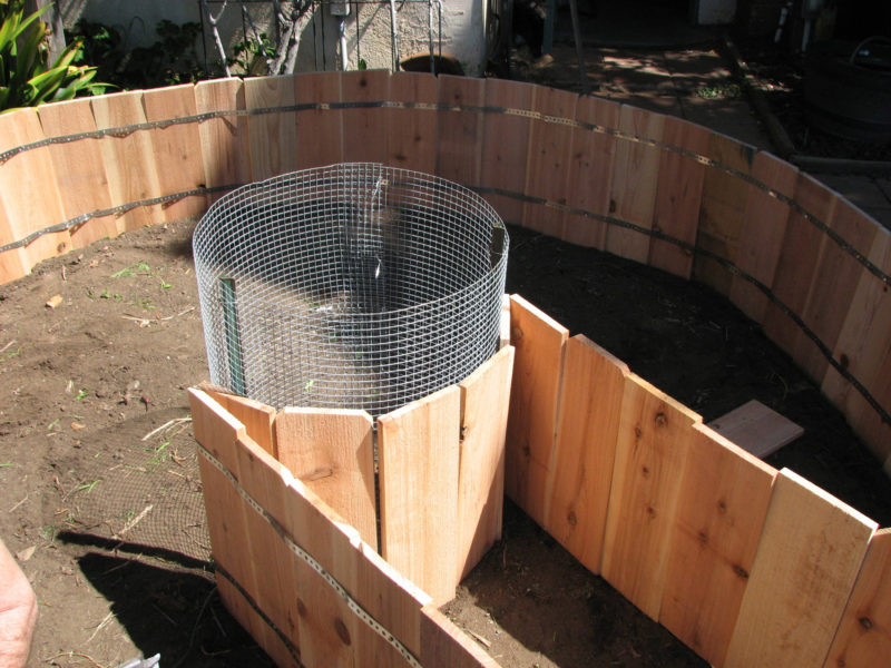 How to Build a Keyhole Garden | Sage's Acre