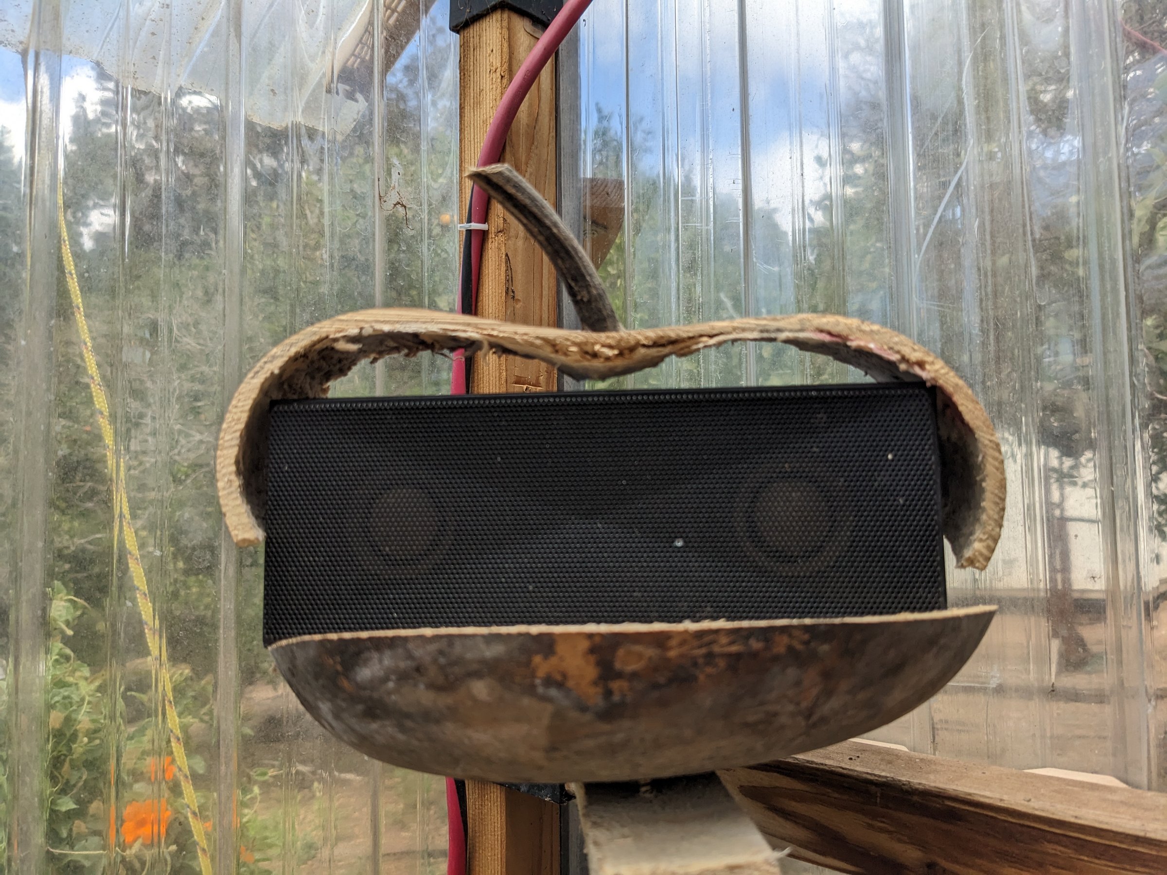 Make a Speaker Holder From a Gourd | Sage's Acre