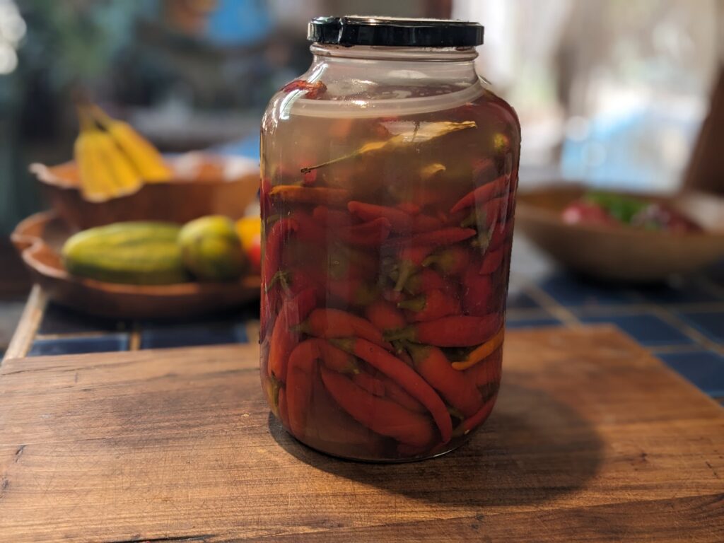 How To: Homemade Fermented Hot Sauce Frank's & Tabasco-Style